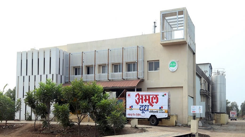Nhà máy Amul tại Shri Vrindavan Dairies ở Khu công nghiệp RIICO, Bassi ...